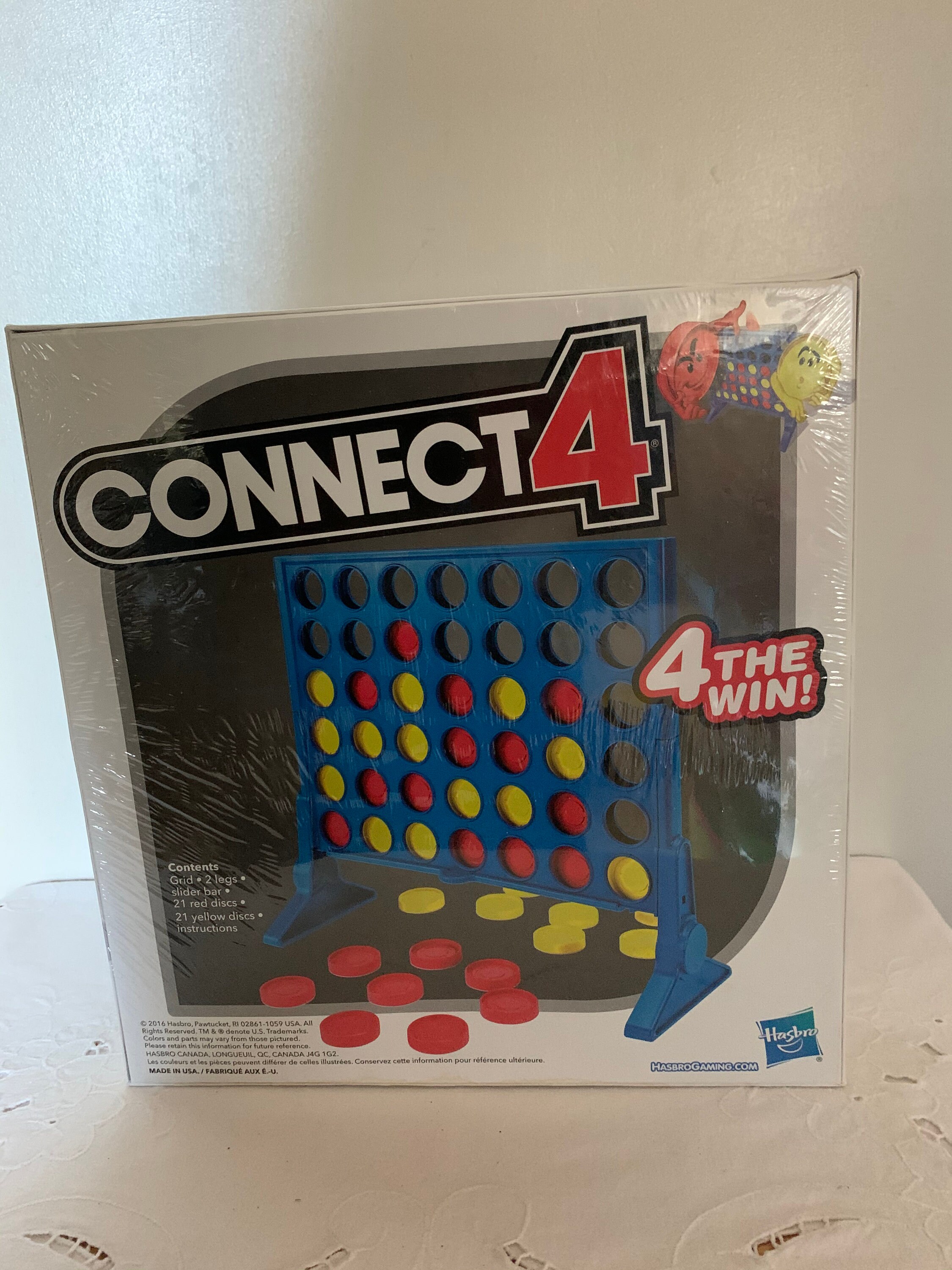 CONNECT 4* Board Game* 2 Players* Adult Assembly Required* Ages 6 ...