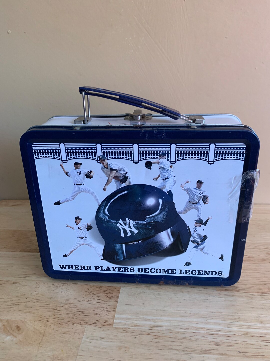 Vintage*new YORK YANKEE Metal Lunch Box With Handle* Verizon* 7-1/2"w X ...