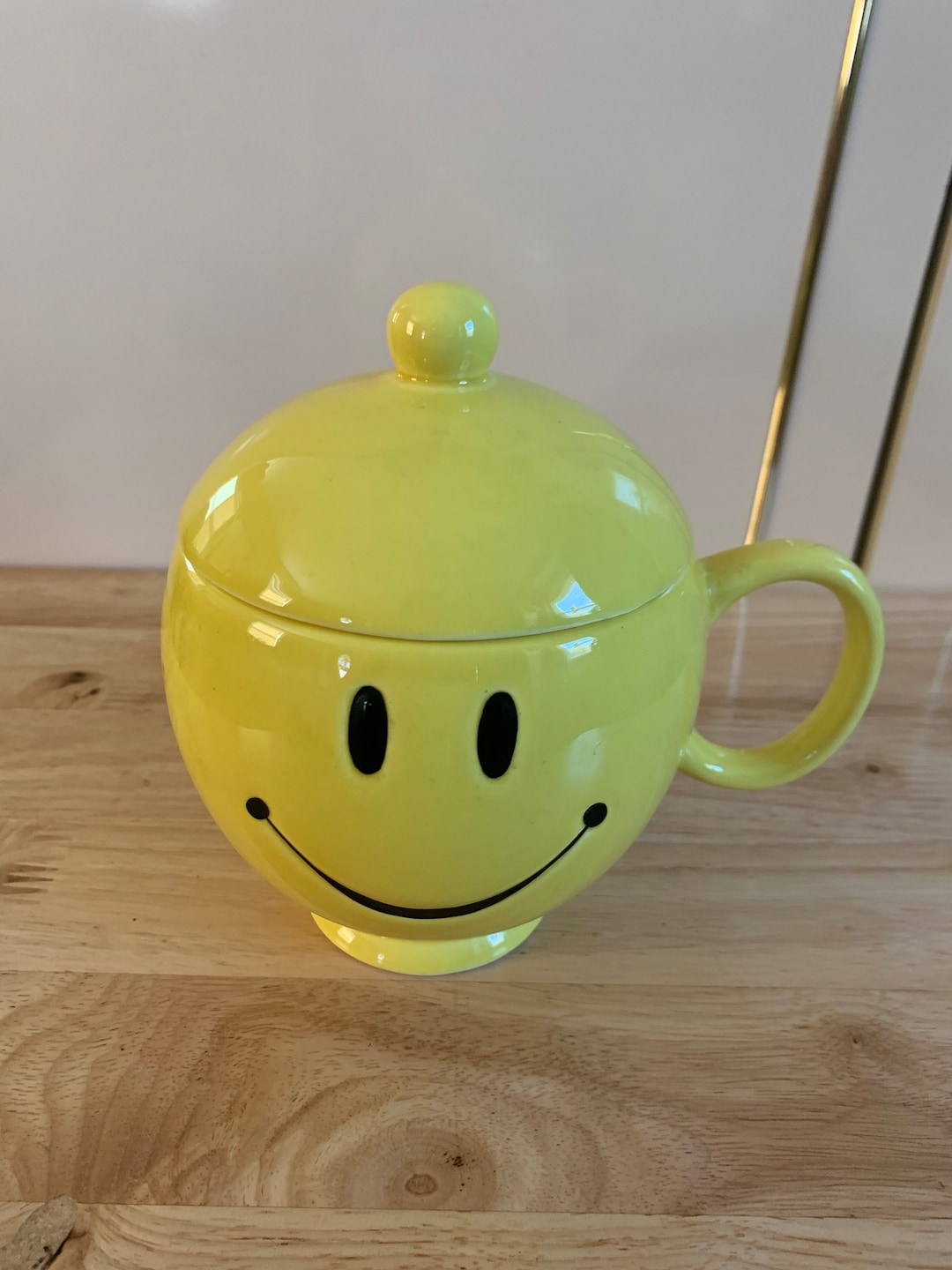 Vintage Yellow Smiley Face *polka Dots*tea Pot With Handle & Cover* 6.6 ...
