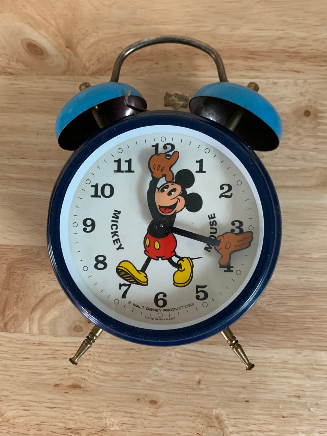 Vintage Mickey Mouse* Wind-up* Alarm Clock. 6"t X 4'D Apx. - Etsy