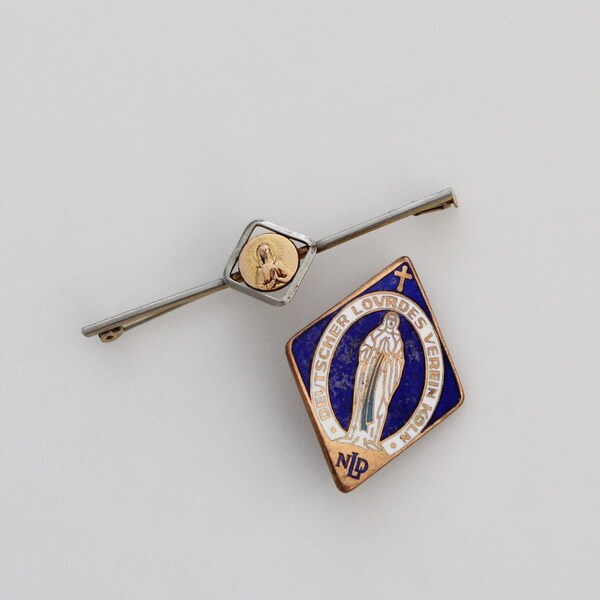 Notre Dame Pin - Etsy