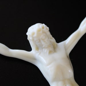 5-3/4 Molded Plastic Corpus of Christ for Wall Crucifix - Etsy