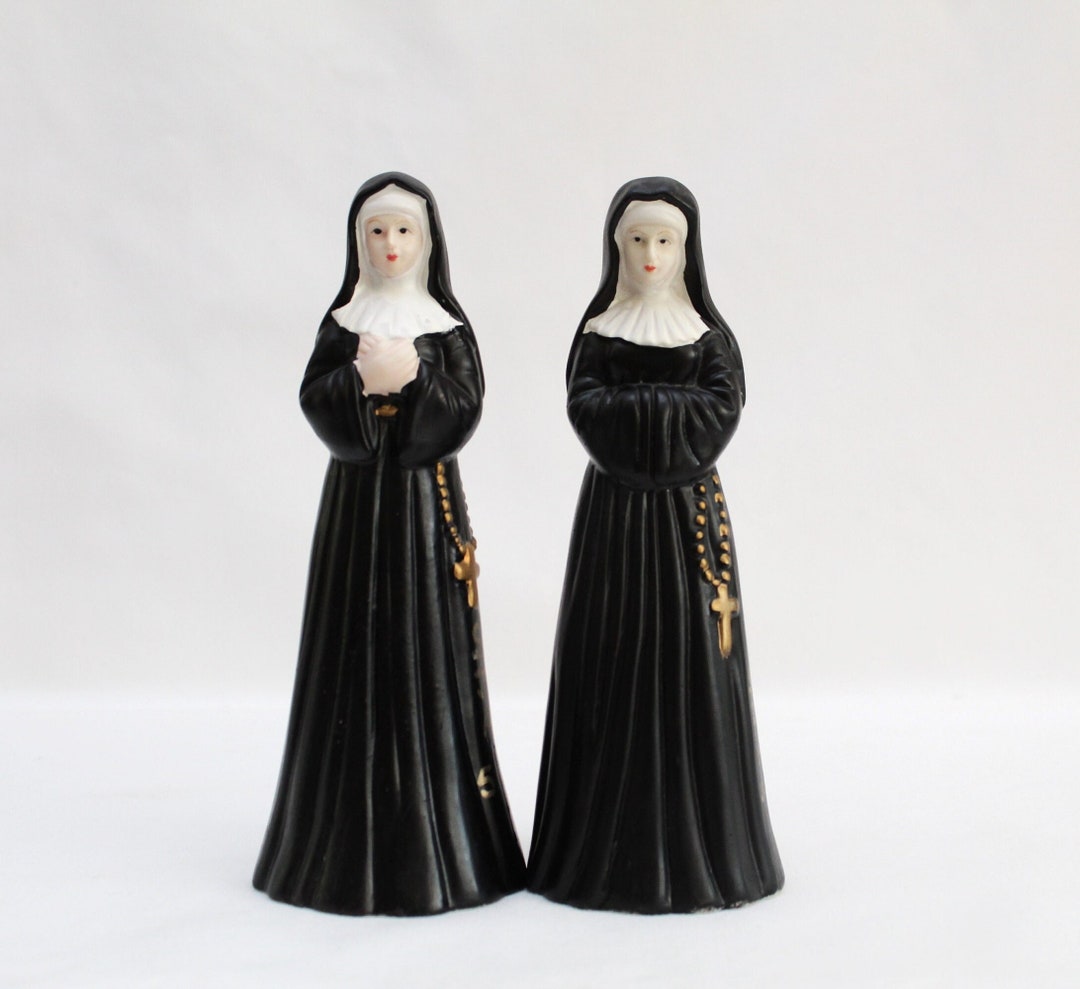 Lot of Two 7" Catholic Nun Ceramic Figurines - Etsy