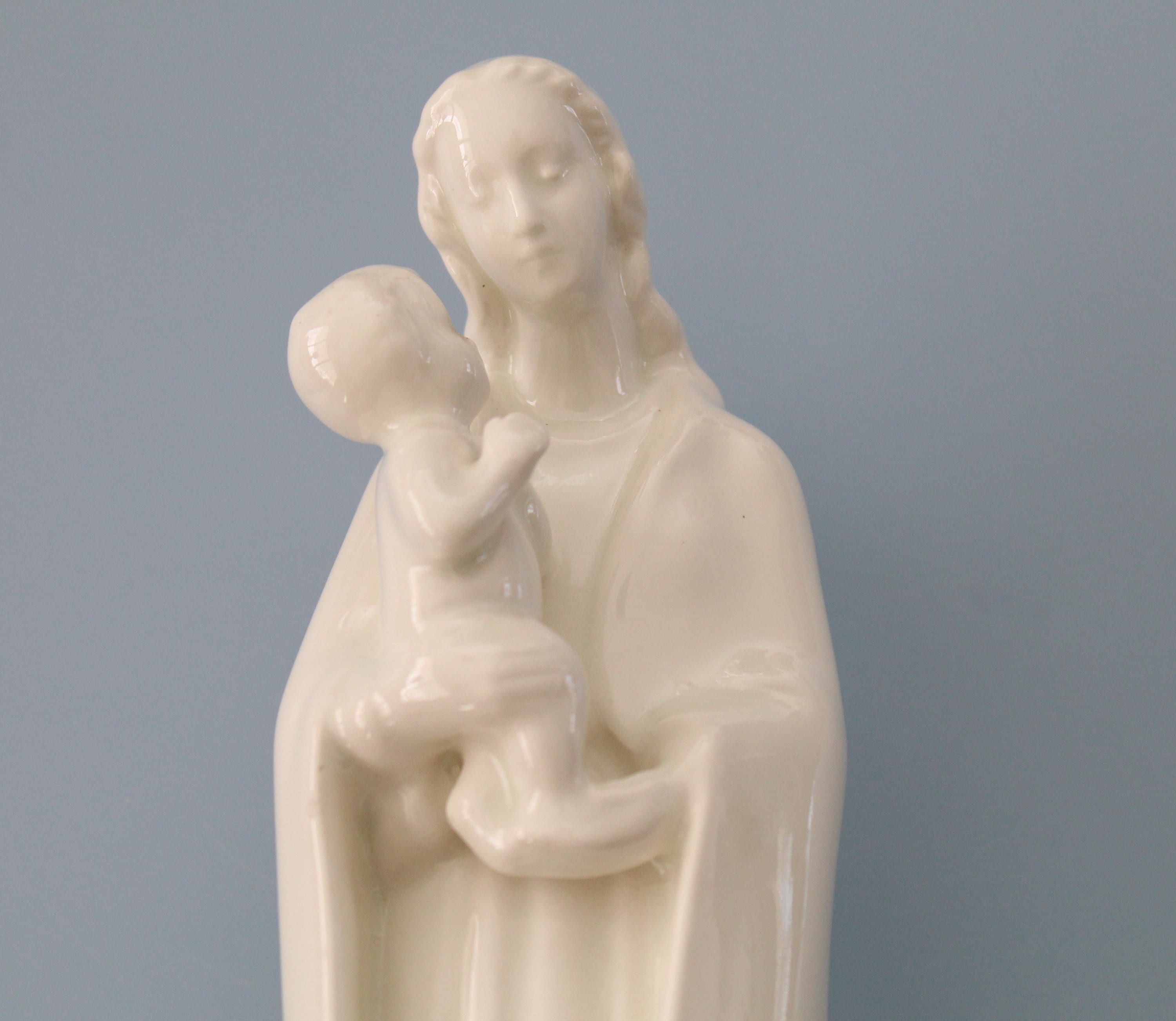 Goebel Sacrart Madonna and Child Figurine 114/0 TMK-2 | Etsy