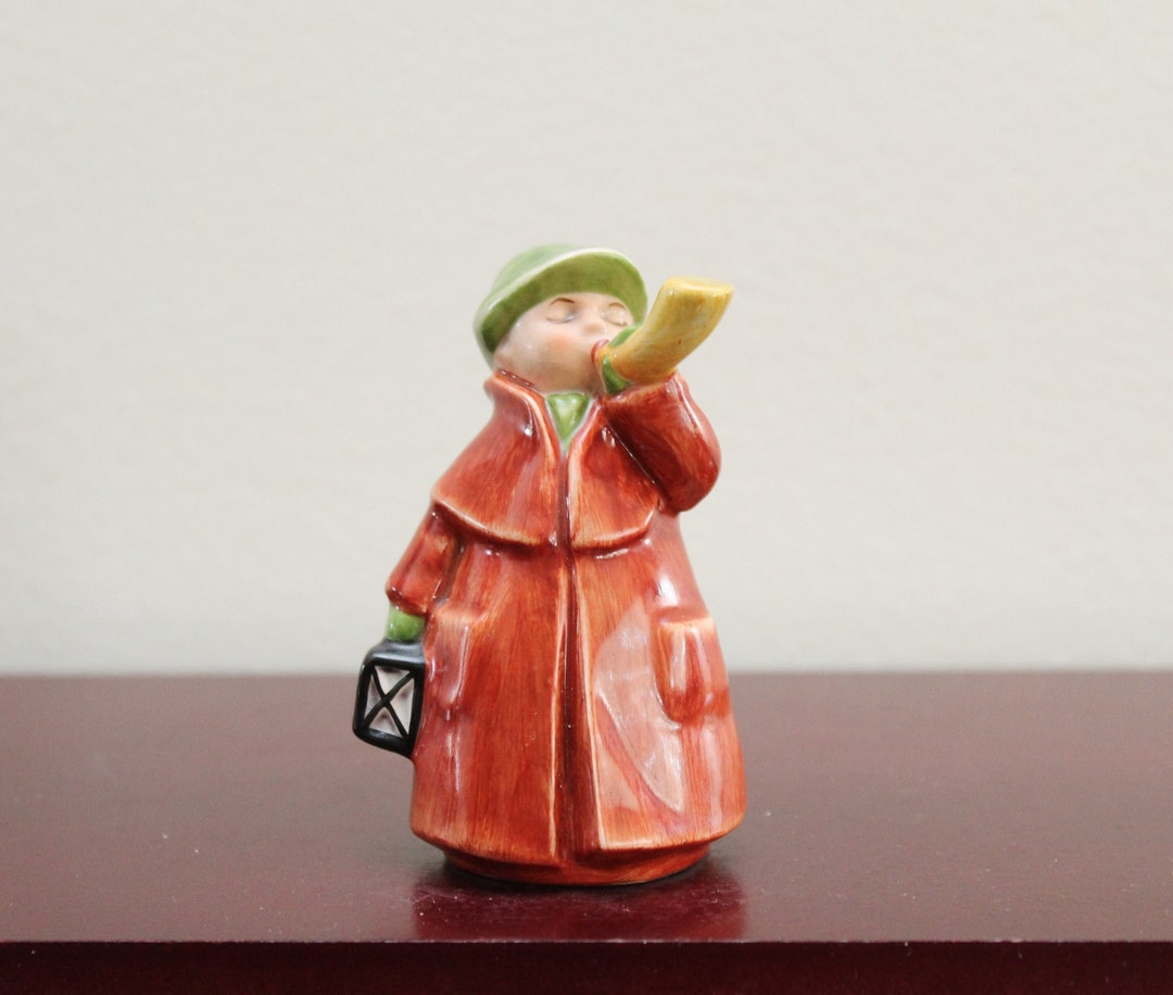 Very Nice 3 1/2" Vintage Goebel Town Crier Horn Blower With Lantern ...