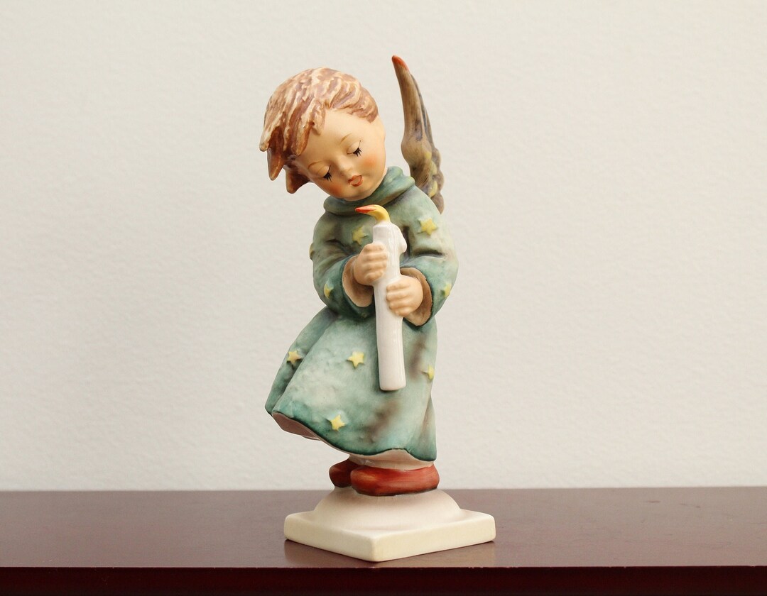 Very Nice 7-1/4" Hummel Goebel Green 'heavenly Angel' Figurine | (HUM ...