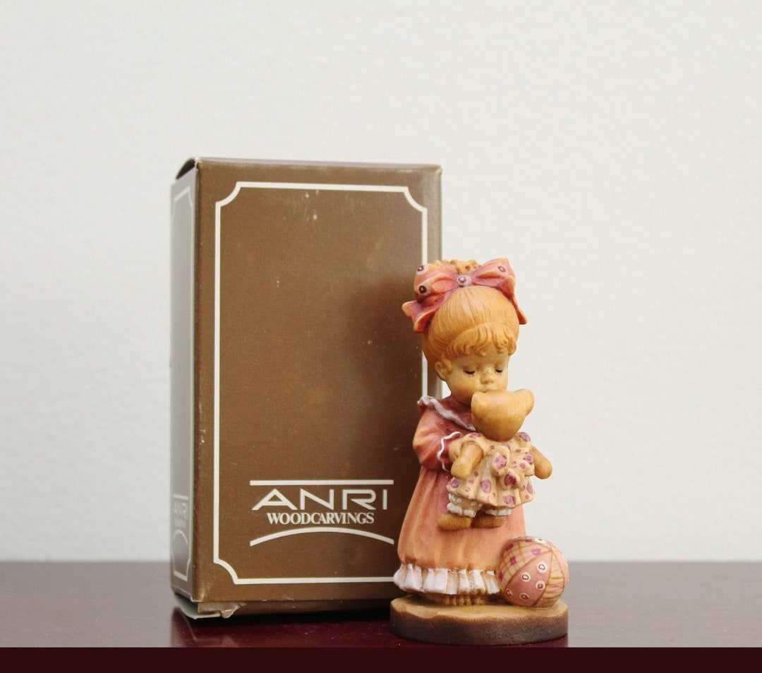Excellent 4" ANRI Sarah Kay Hand Carved Wood 'wake up Kiss' Figurine ...