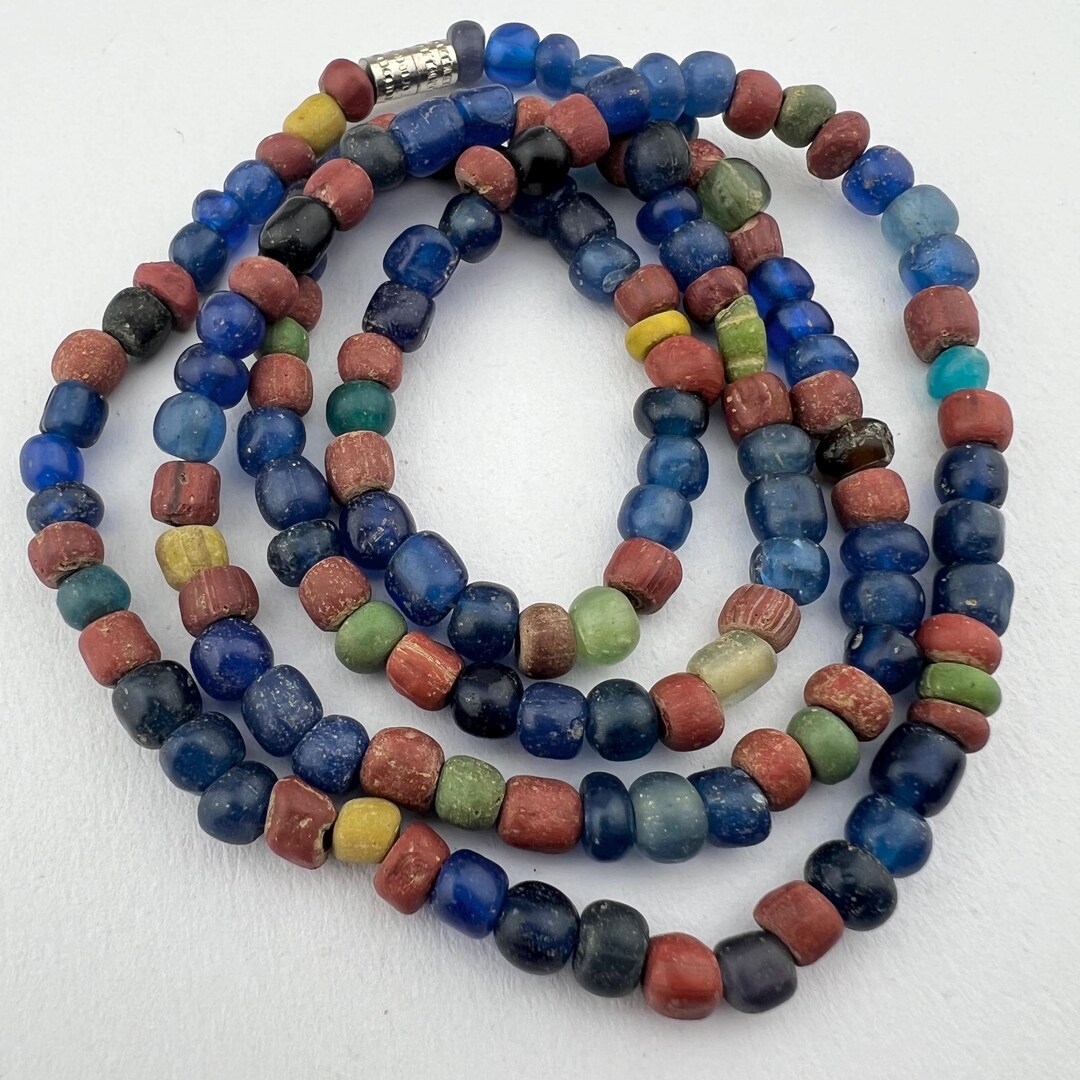 Ancient Black Indo Pacific Trade Wind Beads. TB-6190 - Etsy