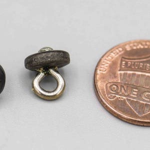 10 Antique Shell Shoe Buttons SKU-SHELL-47 - Etsy