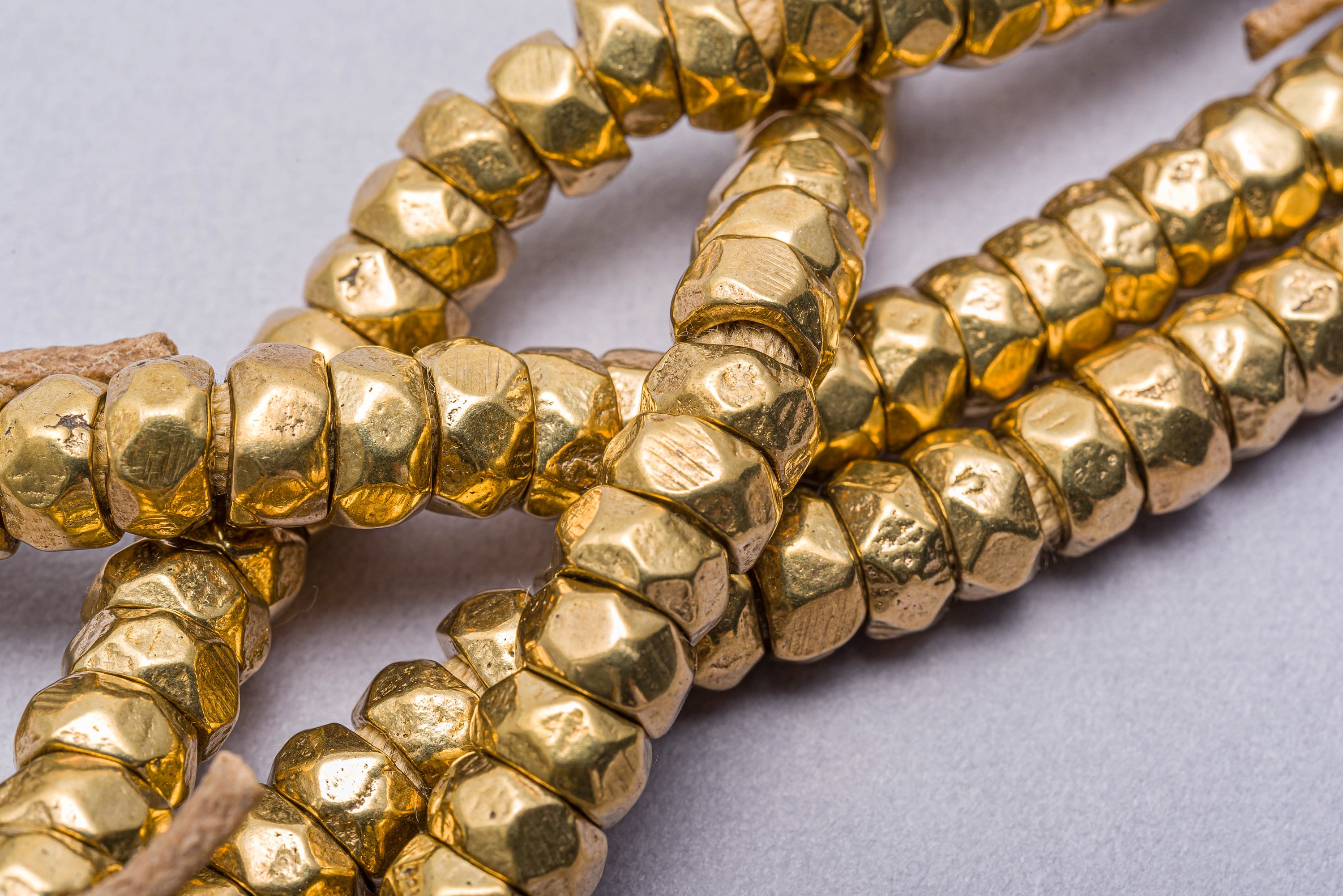 20 Faceted Brass Beads. 4mm Hole Brass Beads. Macrame Beads. - Etsy