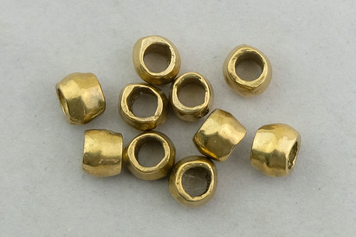 10 Rustic Brass Beads. 12mm Smooth Rustic Metal Big Hole | Etsy