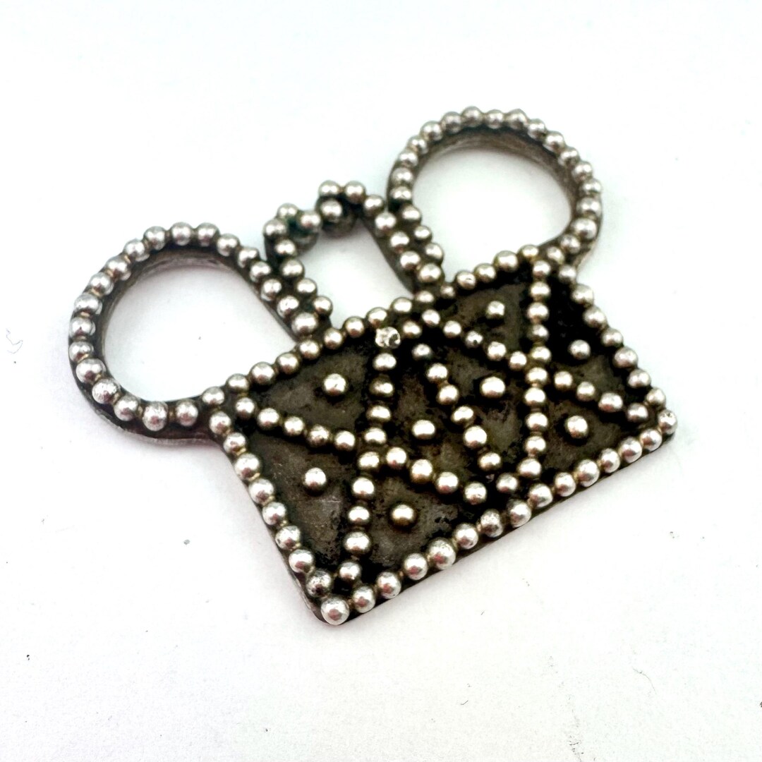 Vintage Hill Tribe Hmong Silver Spirit Lock Pendant. TB-6550 - Etsy