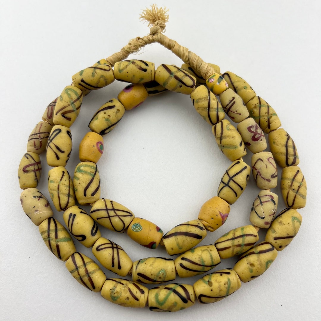 Akoso Bodom Bodum Beads. Powder Glass Heirloom Beads. TB-4019 - Etsy