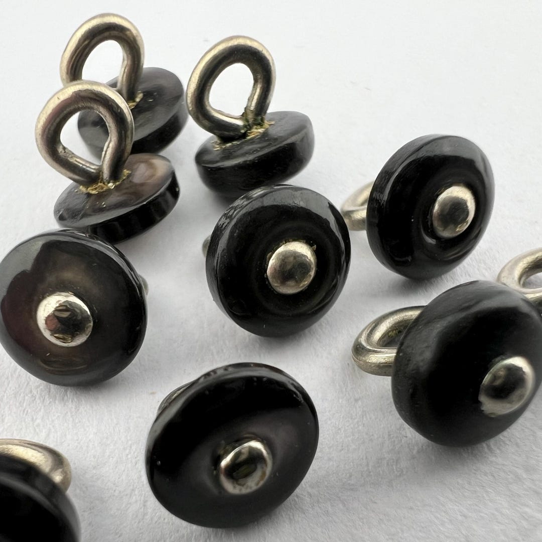 10 Antique Shell Shoe Buttons. Early 1900’s Buttons / Clasp. SHELL-96 ...
