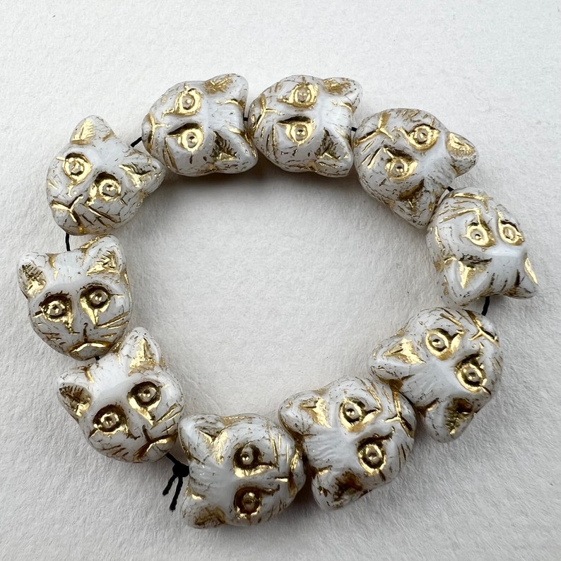Cat Glass Beads. 10 Czech Glass Opaque W/ Gold Inlay Cat Face Beads ...