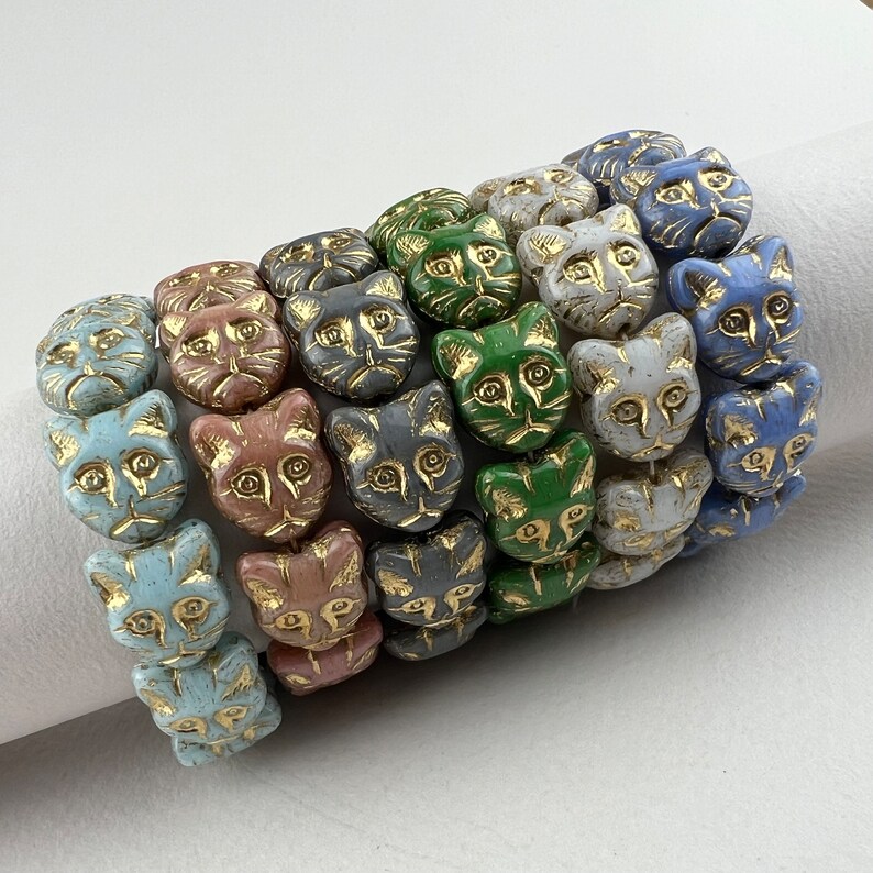 Cat Glass Beads. 10 Czech Glass Opaque W/ Gold Inlay Cat Face Beads ...