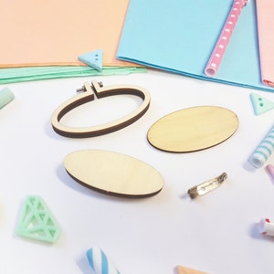 Tiny Embroidery Hoop Kit W/ Brooch Small Wooden Hoops Mini Embroidery ...