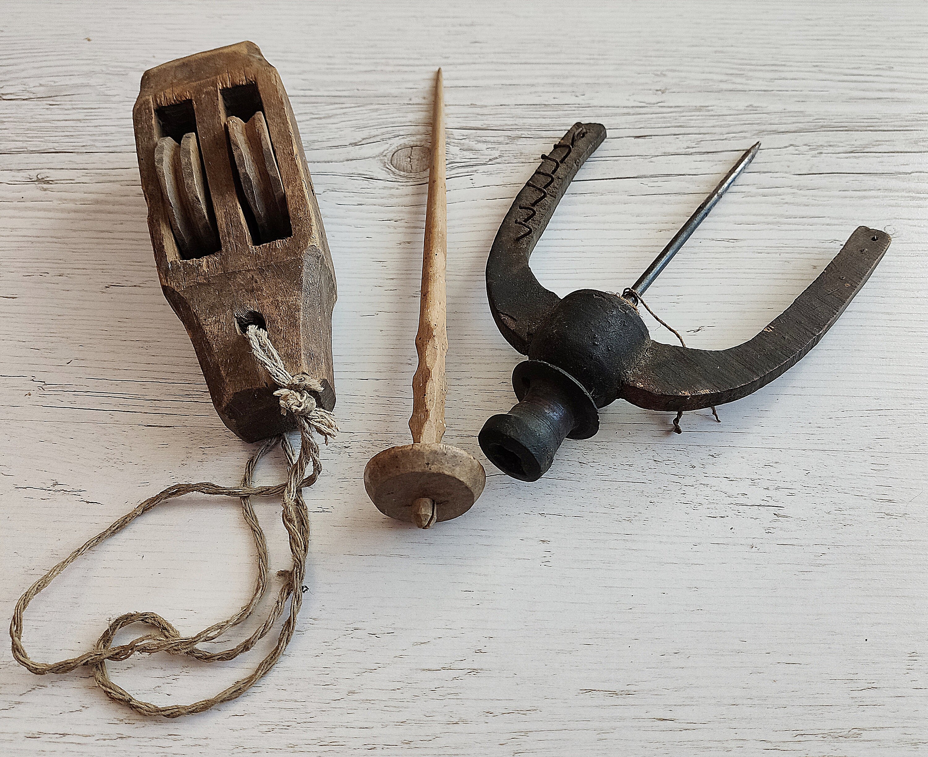 Antique Hand Carved Wood Weaving Tools Primitive Antiques Fibre Arts ...