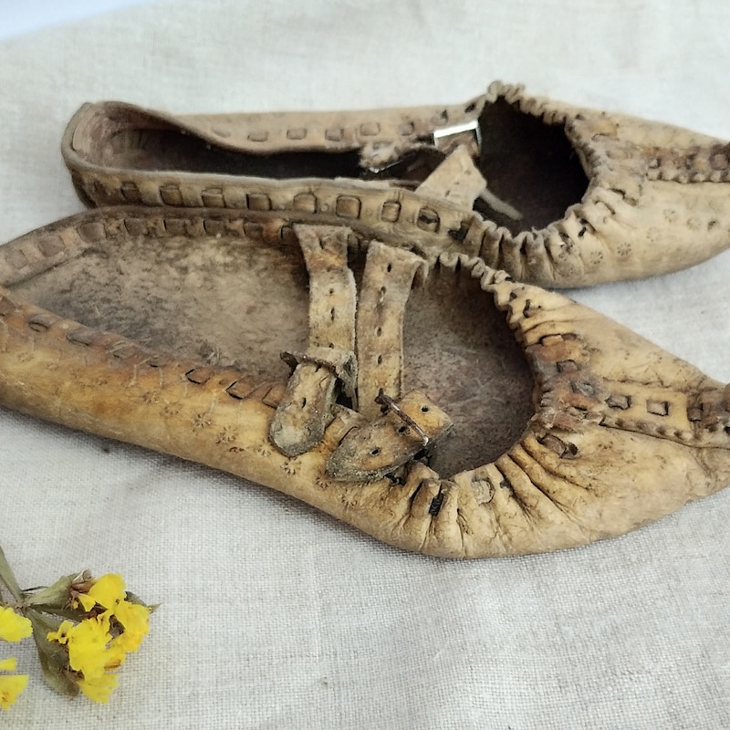 Primitive Leather - Etsy