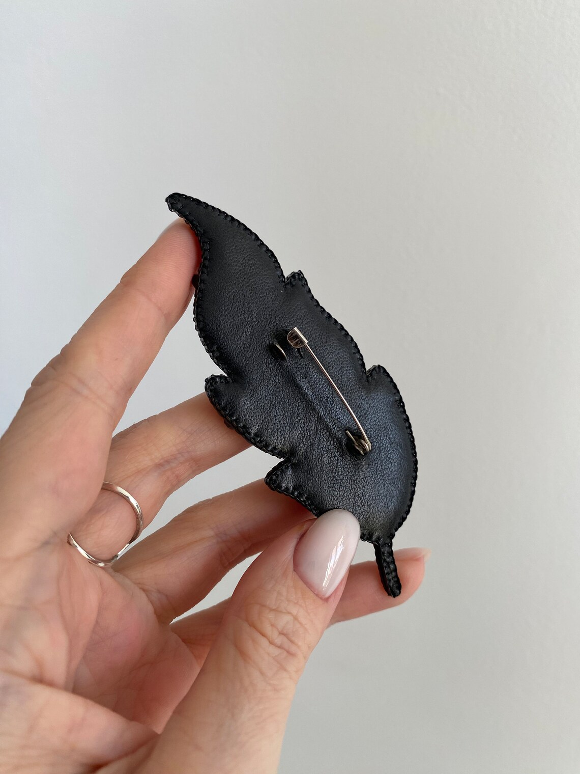 Black Feather Beaded Brooch, Crystal Feather Pin, Black Crow Feather ...