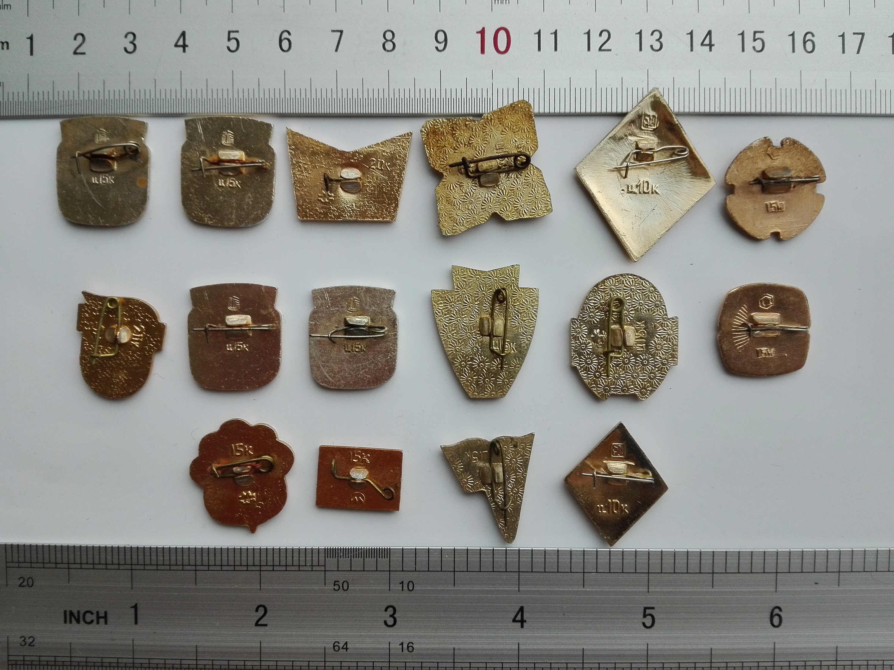 1 to 10, Numbers, Badges With Numbers, 1 2 3 5 7 8 9 10 , Pins, Class ...