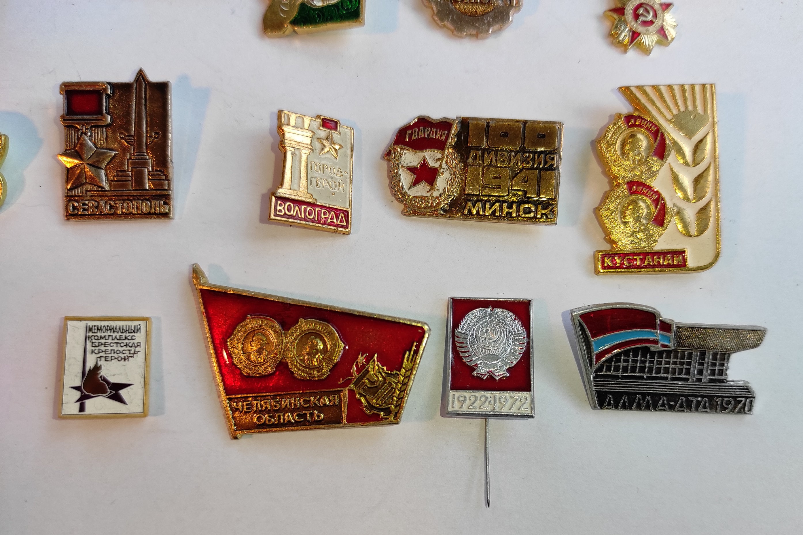 Vintage Soviet Propaganda Badges Very Nice Soviet Medals Red - Etsy