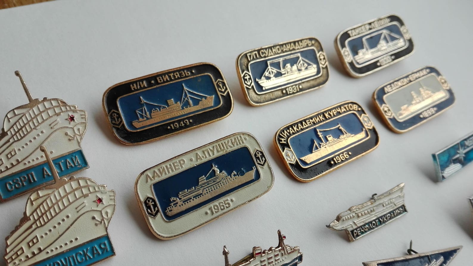 Badges With Ships, White Ships, Sailing Ships, Galleon, Soviet Badges ...