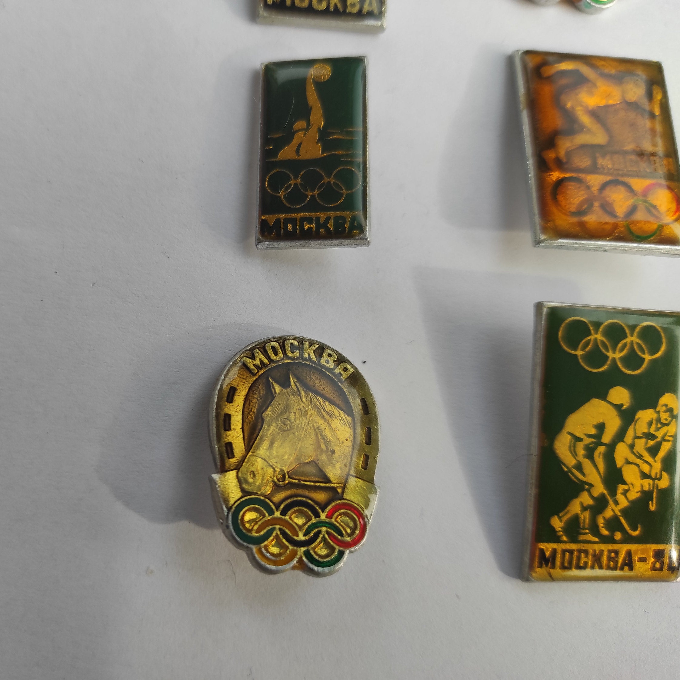 Olympic Moscow 1980 Olympics PINS Sport Badges Olympic symbols sports ...