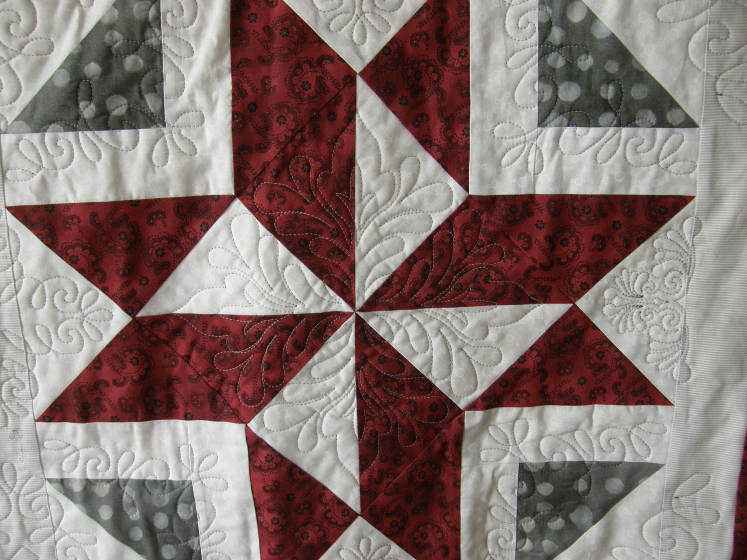 Red Star Quilt - Etsy