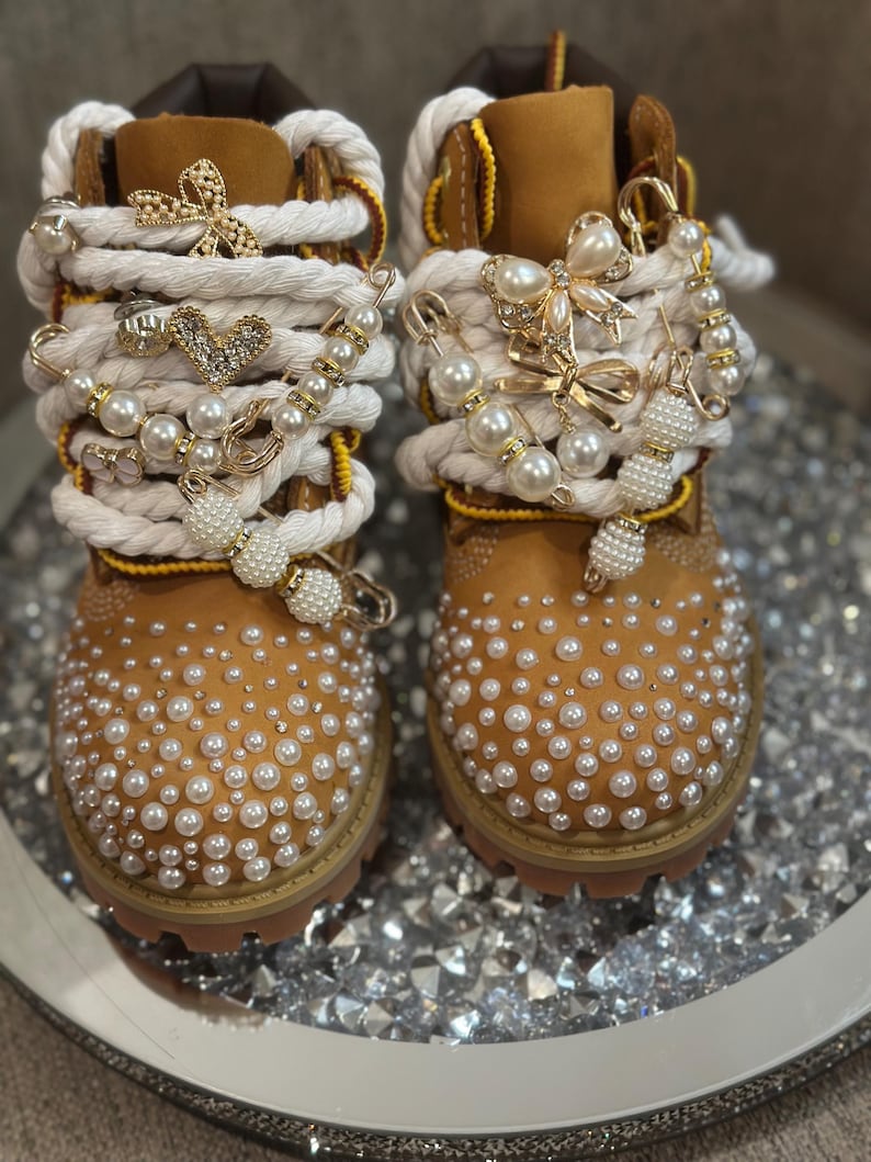 Custom “junk” Women’s Timberland Boots - Etsy