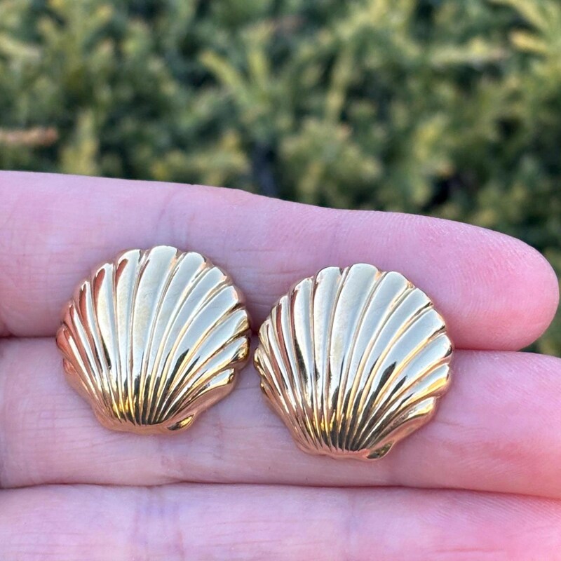 Avon Gold Shell Earrings - Etsy