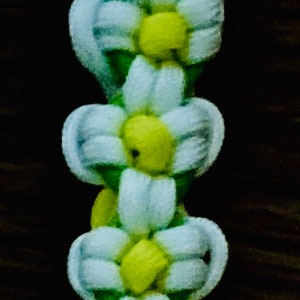 Daisy Flower Bracelet - Etsy