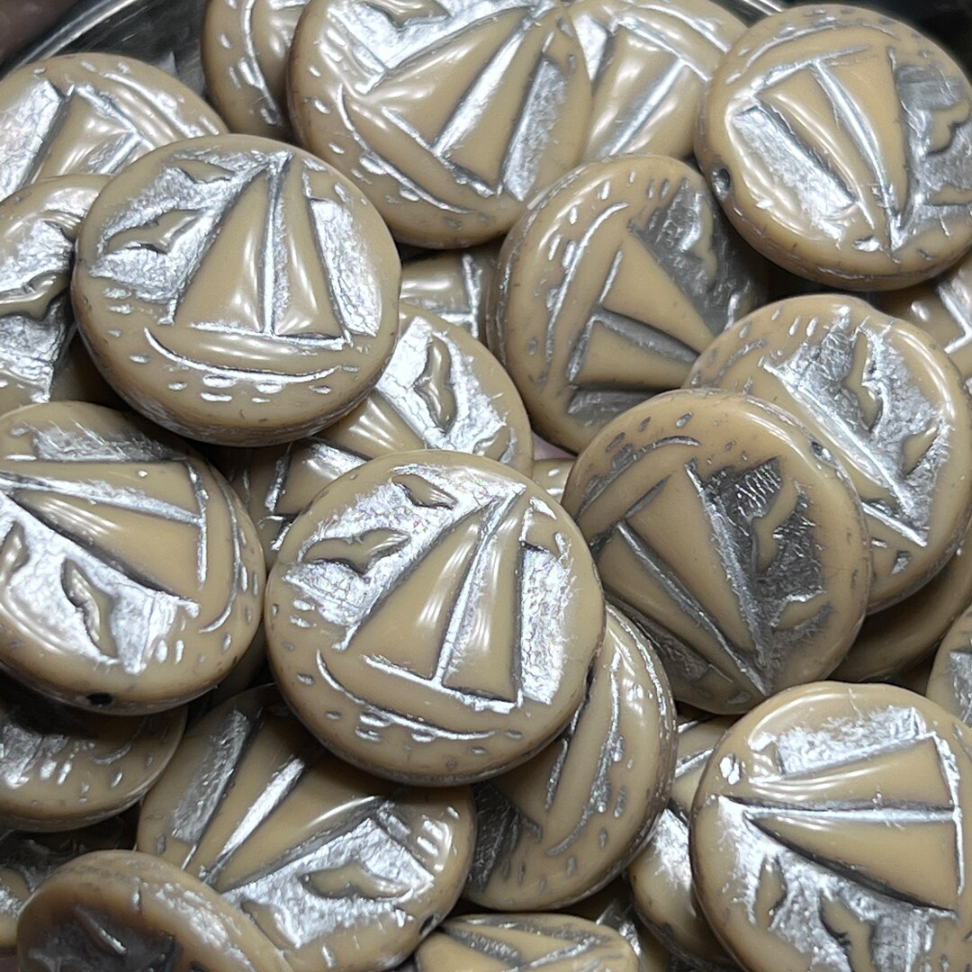 Czech Glass Pressed Sailboat Bead Tan and Silver 8 Beads 17mm - Etsy