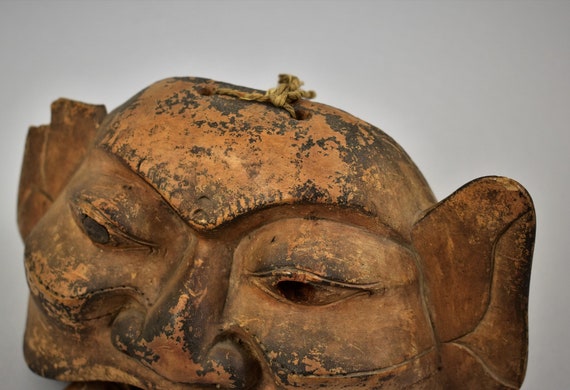 Antique chinese Bell / Mask lacquer wood - Gem