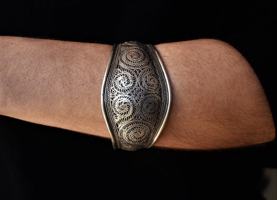 Old Nepali Filigree Silver Bangle - Etsy