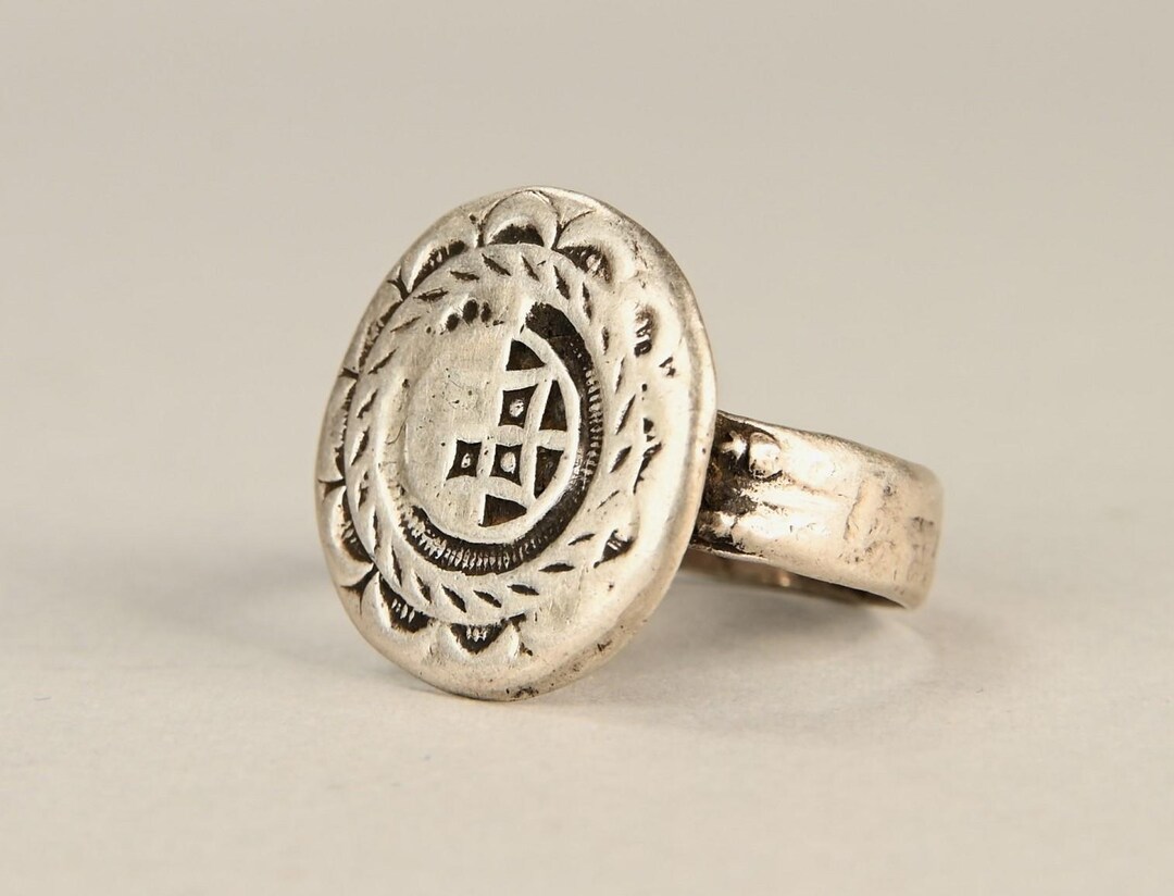 Antique Silver Omani Ring - Etsy