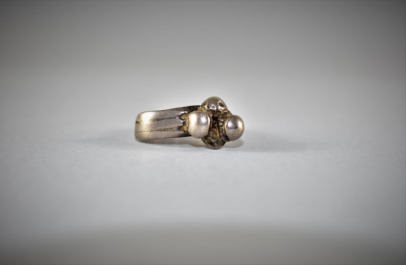 Antique Rajasthani silver ring | Etsy