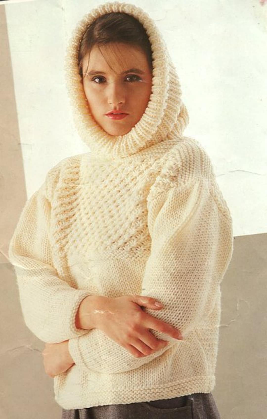 Easy Textured Yoke Sweater & Ribbed Hood Womens 30" - 40" Chunky Bulky ...