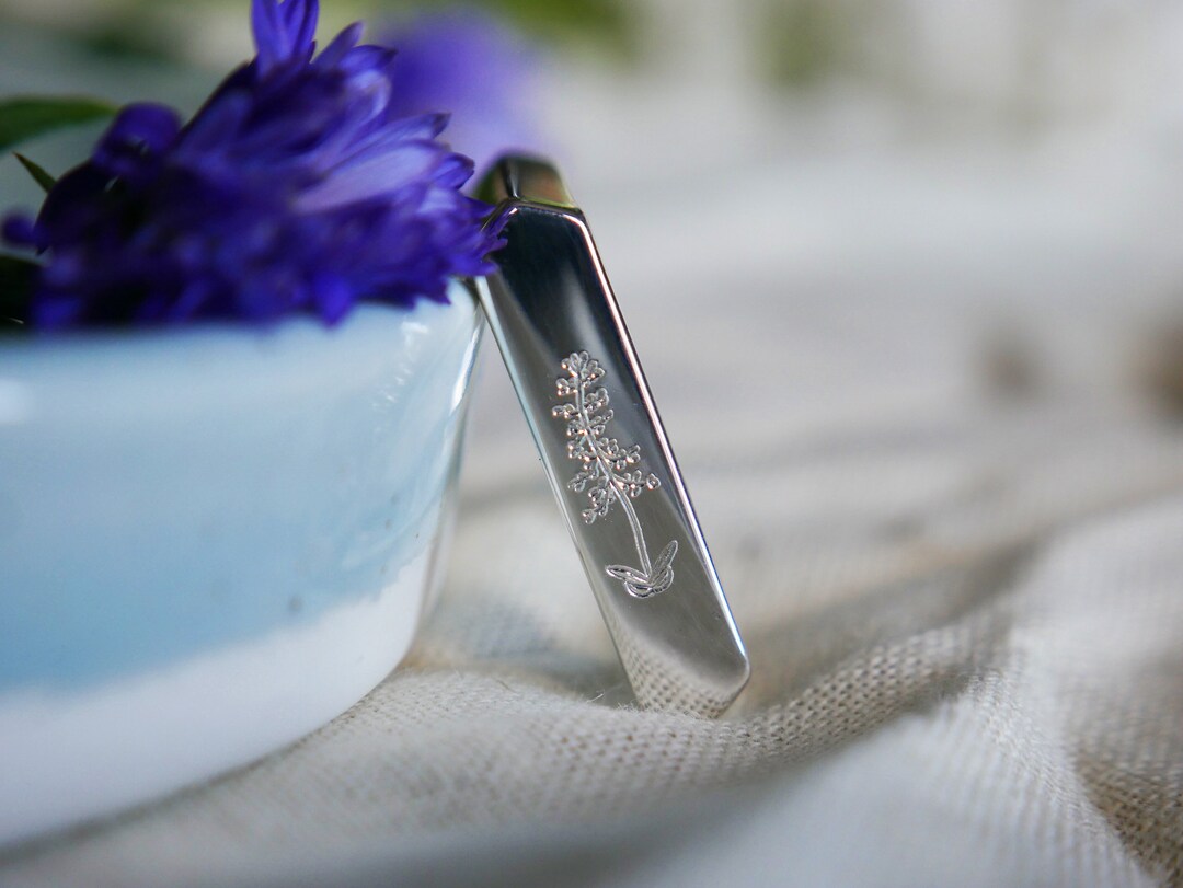 Scottish Heather Engraved Signet Ring in Sterling Silver, Botanical ...