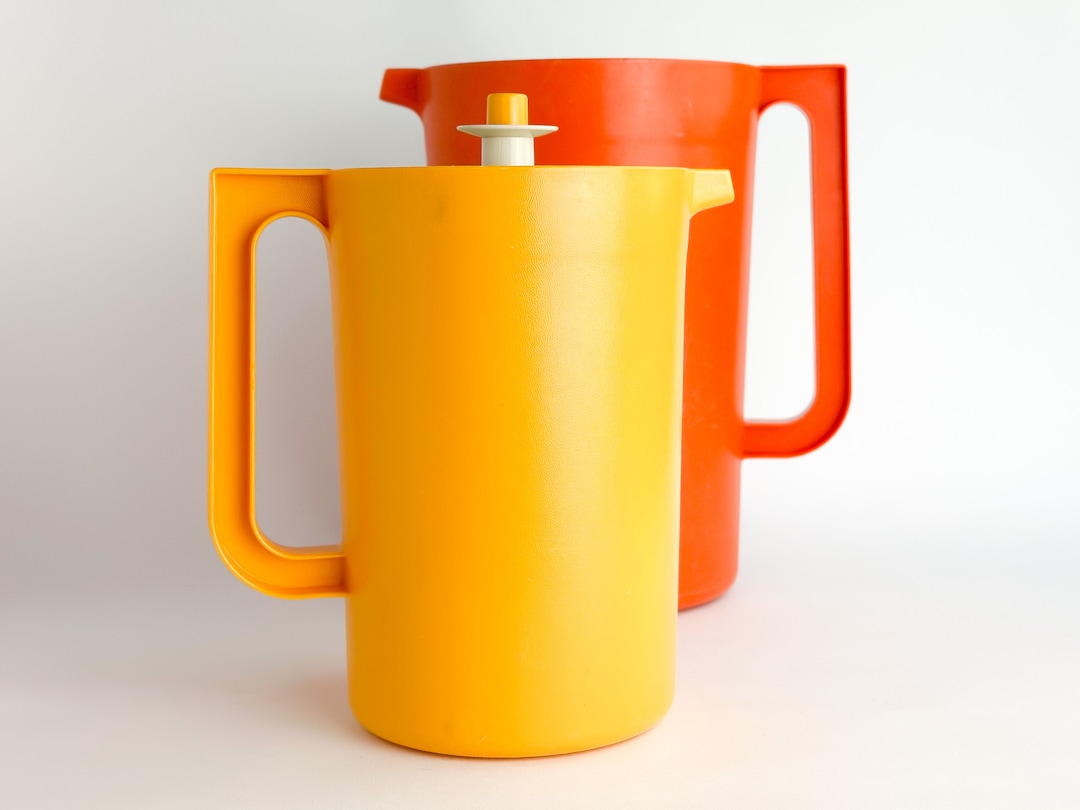 Vintage Tupperware Punch Pitcher W Plunger Lid Bright Tangerine Yellow ...