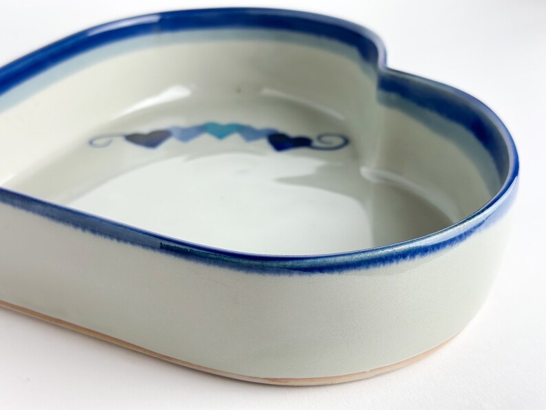 Vintage Large Heavy Stoneware Heart Shaped Baking Dish - Gray W Blue ...