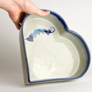 Vintage Large Heavy Stoneware Heart Shaped Baking Dish - Gray W Blue ...