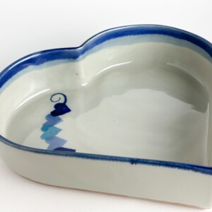 Vintage Large Heavy Stoneware Heart Shaped Baking Dish - Gray W Blue ...