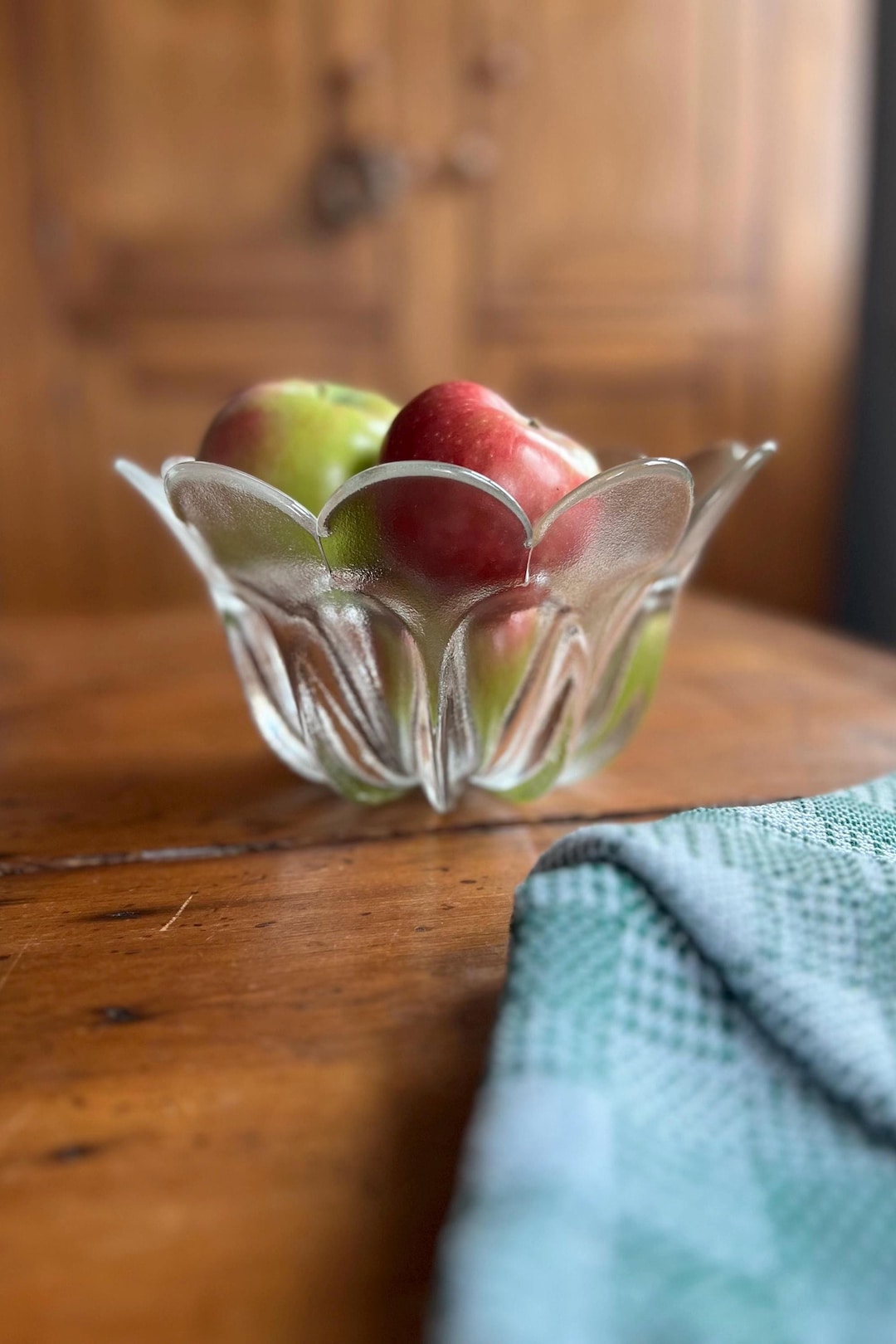 Flower Shape Glass Fruit Bowl Decorative Catchall Gift Idea for ...