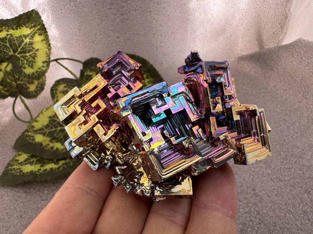Bismuth Crystal Minerals Specimen Clusters Souvenirs ...