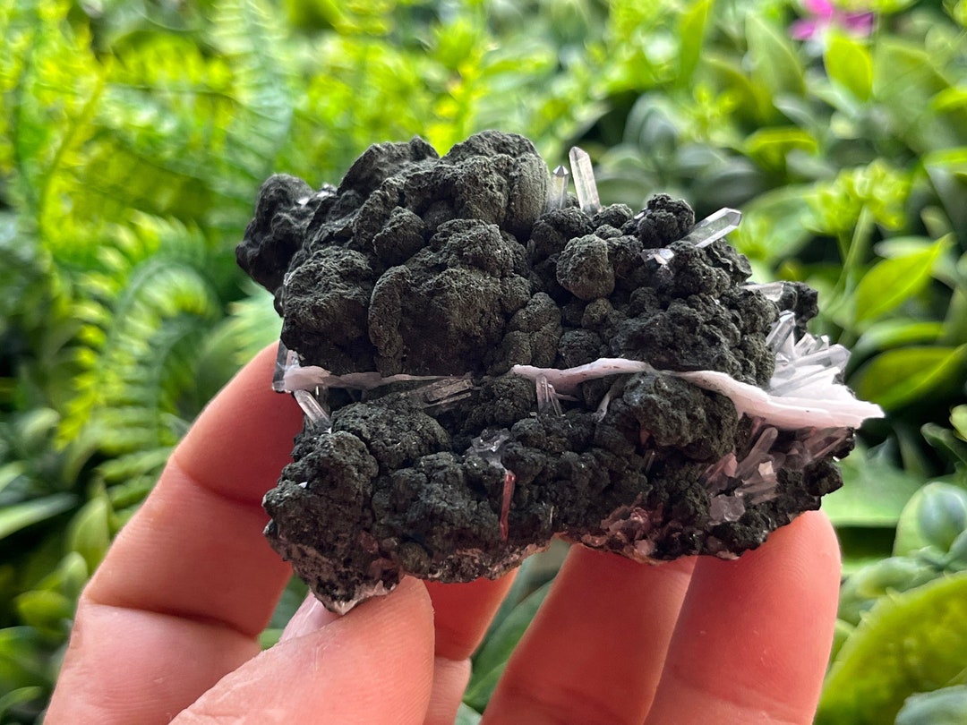 Quartz Chlorite Calcite Rhodochrosite Lacky Bulgaria Natural Crystal ...