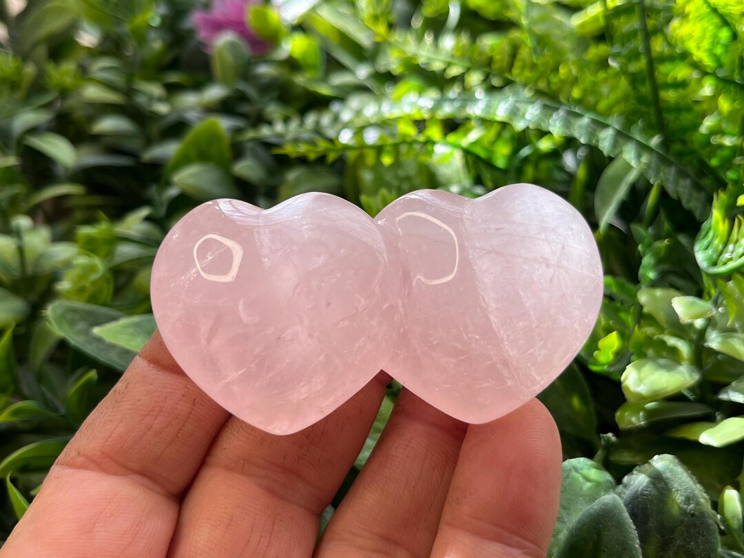 Quartz Heart Hand Home Decor, Assembled From Small Crystals, Glued With ...