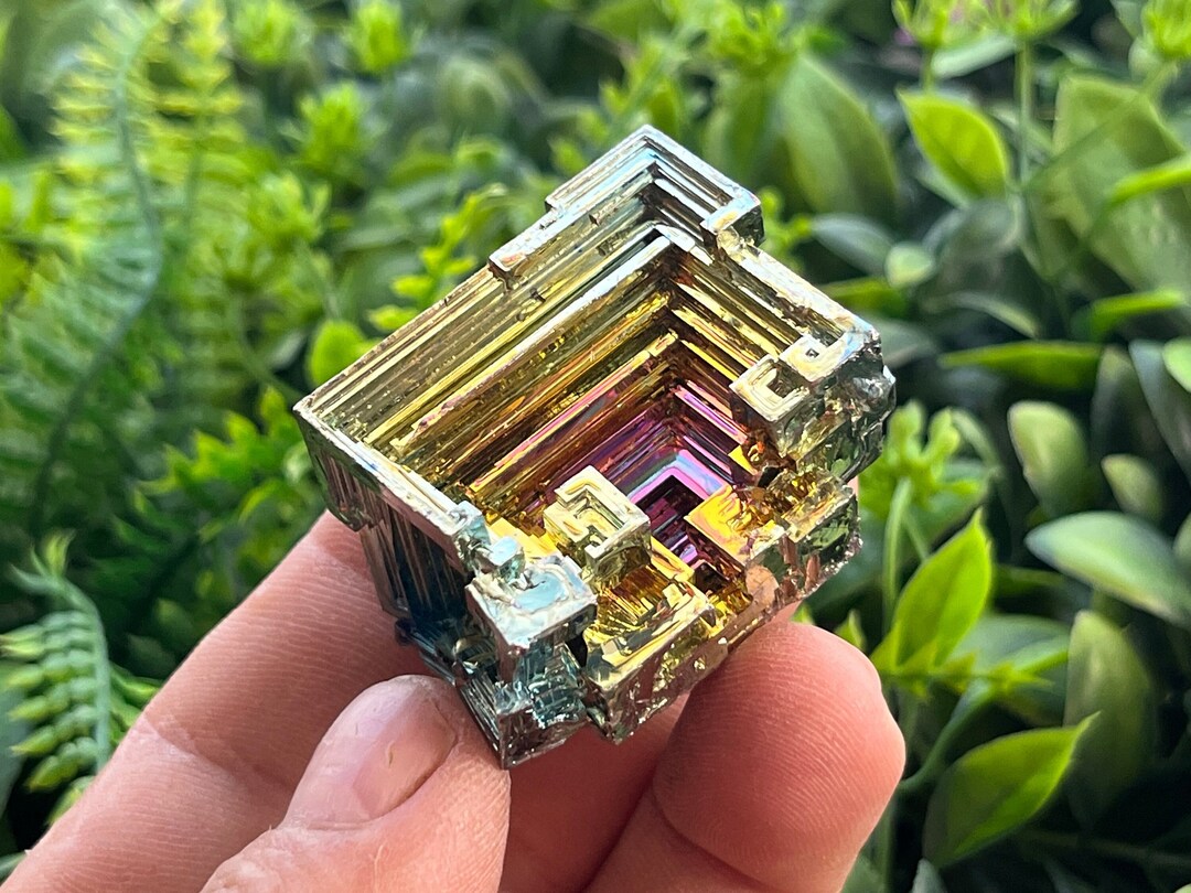 Bismuth Crystal Minerals Specimen Clusters Souvenirs ...