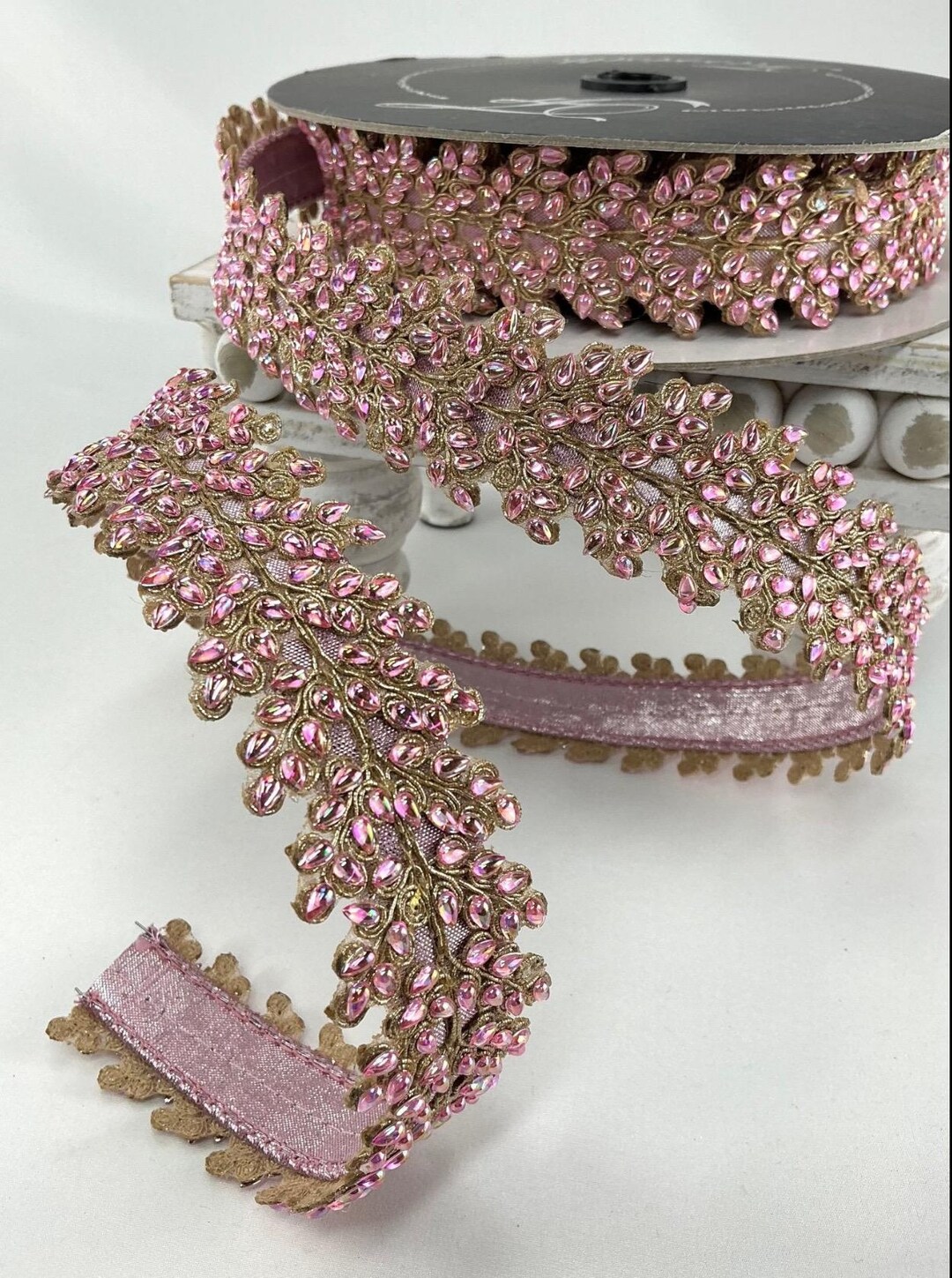 Pink Farrisilk Wired Ribbon, Pink Enchanted Vines Crystal 1 Farrisilk ...