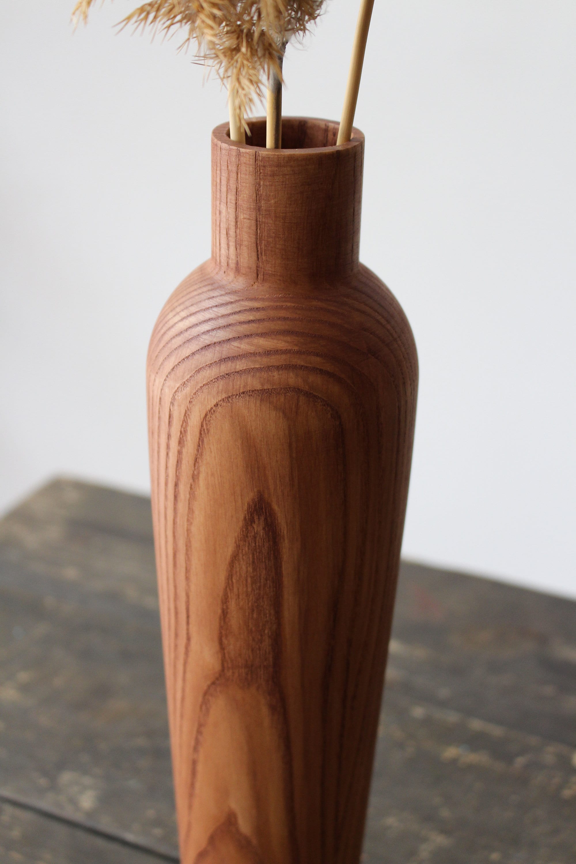 Dark Aesthetic Ash Wood Vase for Dried Flowers - Etsy